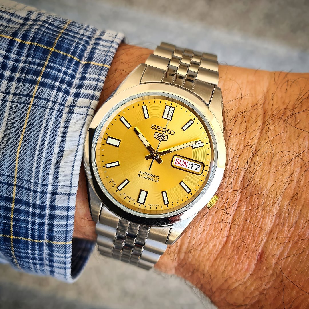 Seiko SNKF69J1 - Купить у официальных дилеров с гарантией