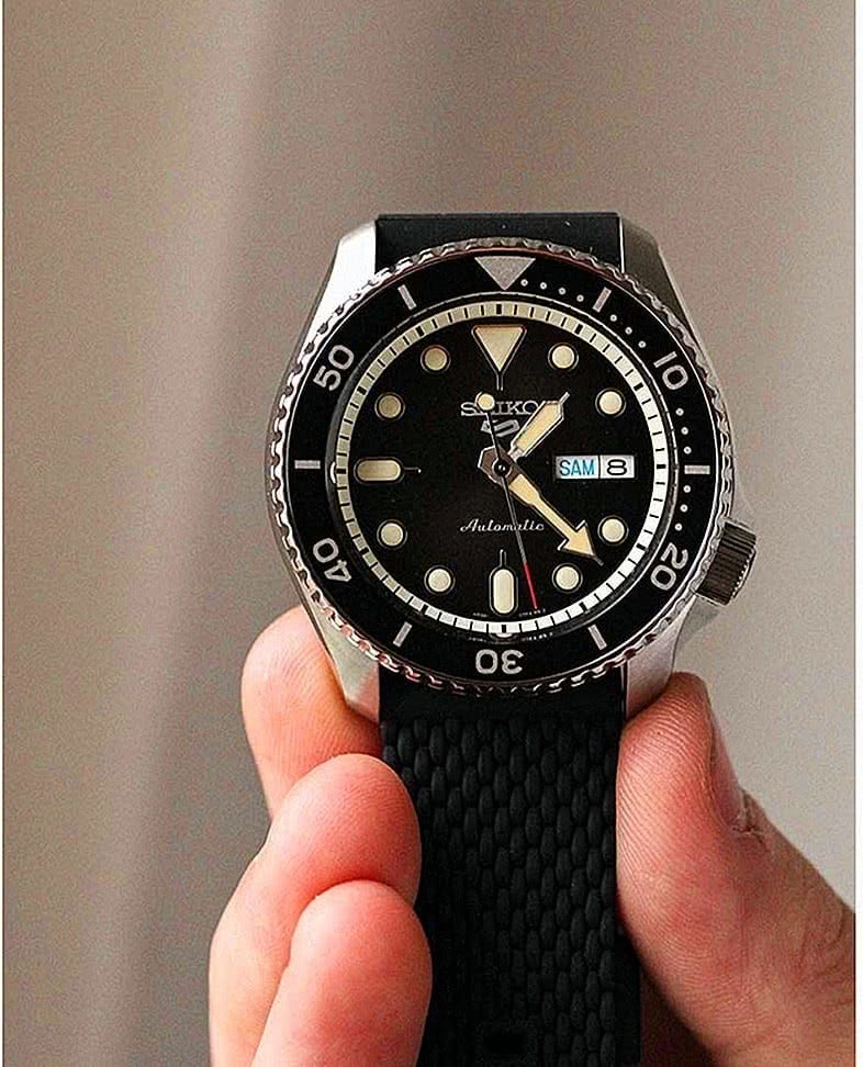 Оригинальные наручные часы Seiko SRPD73K2